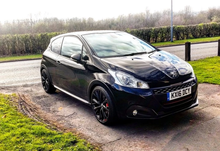 Peugeot 208 GTi hatchback review - Car Keys