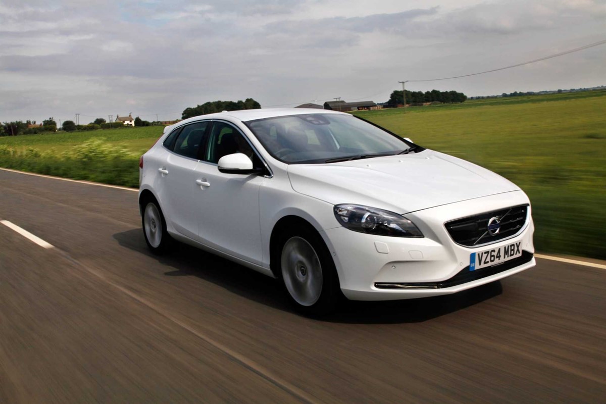 Volvo V40 hatchback review - Car Keys