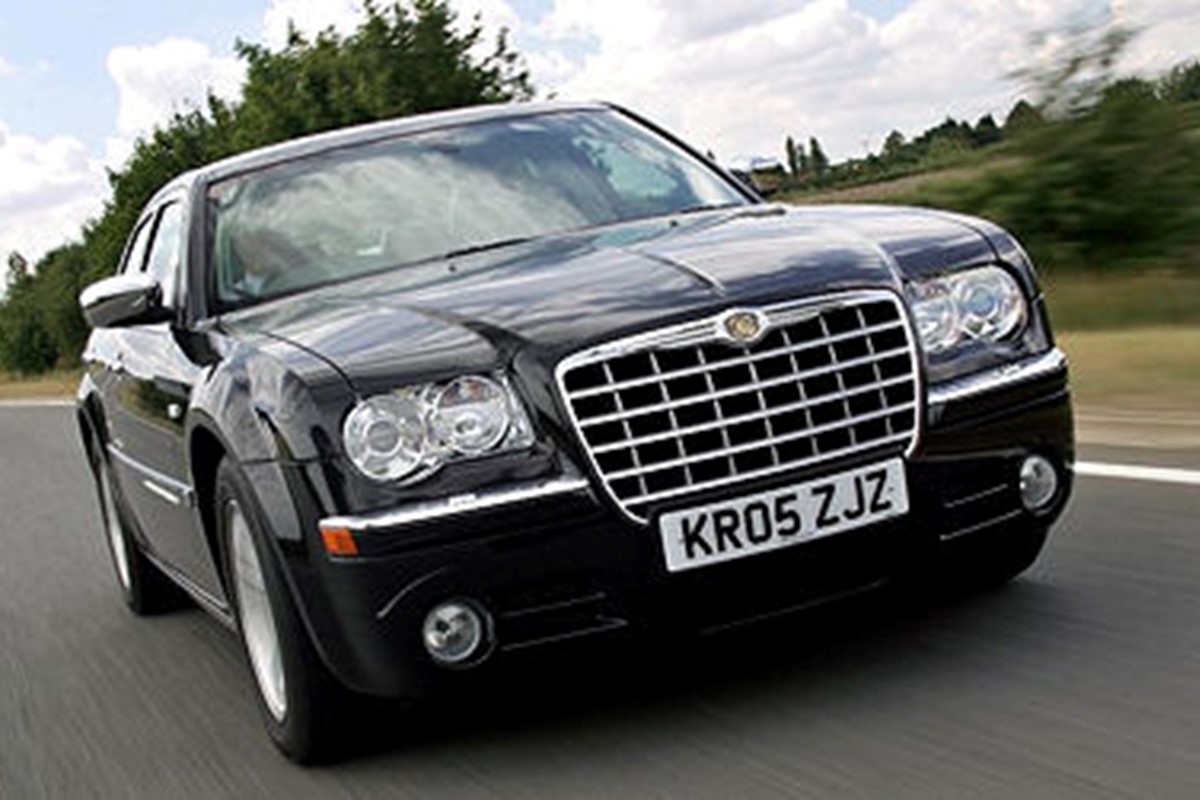 Chrysler 300C 3.0 V6 CRD (long test) - Car Keys