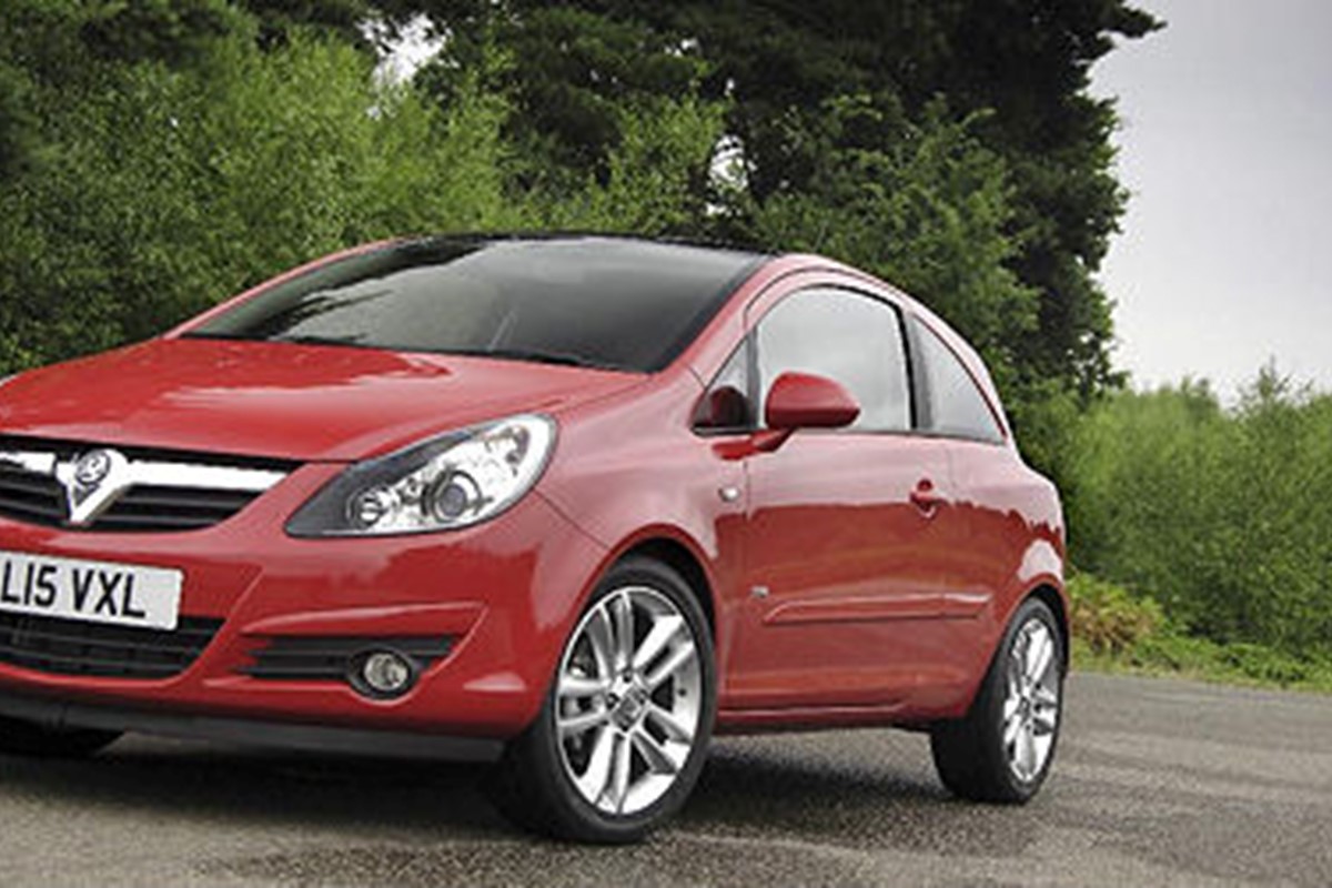 Vauxhall Corsa 1.2i Club Three-Door (2007) - Car Keys
