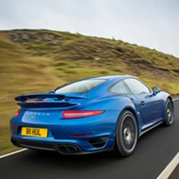 Porsche 911 Coupe review - Car Keys