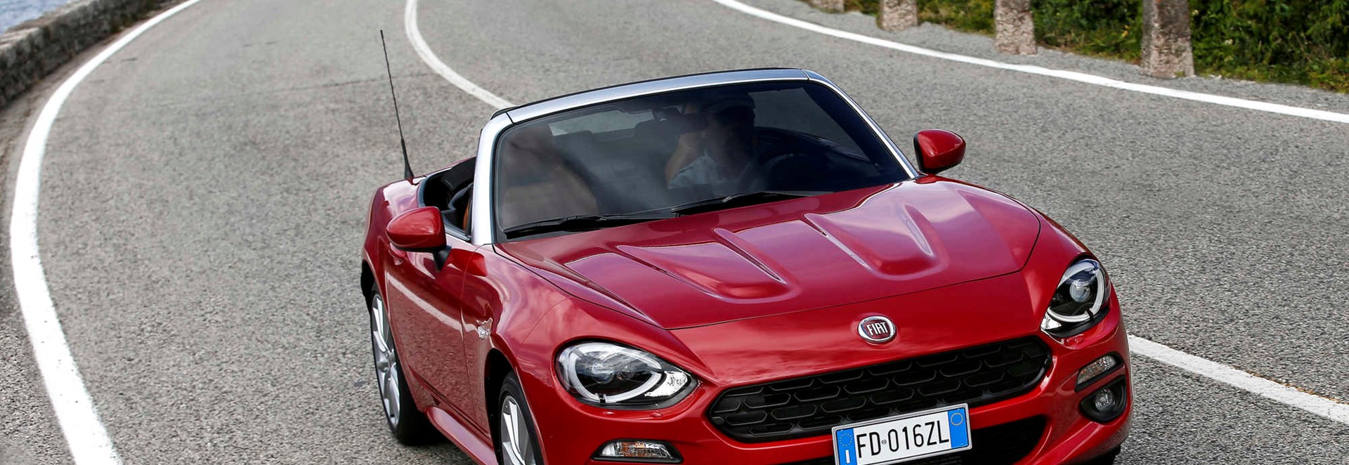 Fiat 124 Spider 1.4-litre Turbo Multiair Lusso review - Car Keys