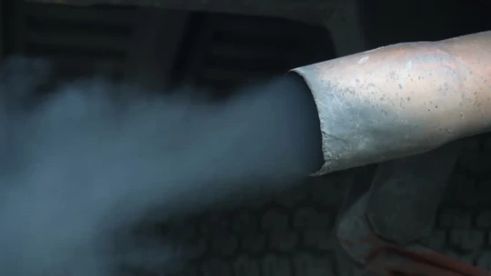 Smoke from your exhaust explained - Car Keys