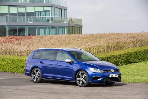 Volkswagen Golf R Estate review - Car Keys
