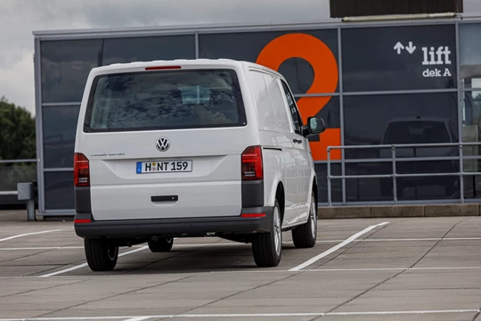 Volkswagen Transporter 2019 review - Car Keys
