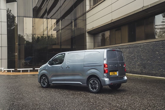 Best medium panel vans 2020 - Car Keys