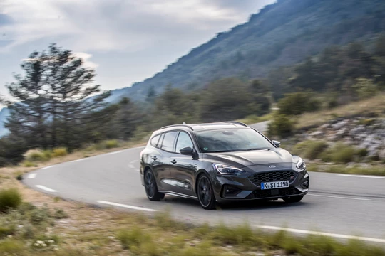 Ford Focus ST Estate 2020 review - Car Keys