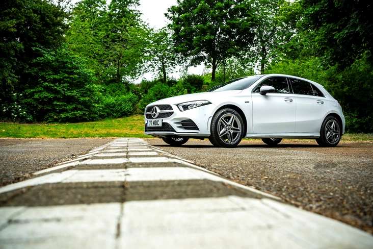 5 Best hybrid hatchbacks 2020 - Car Keys