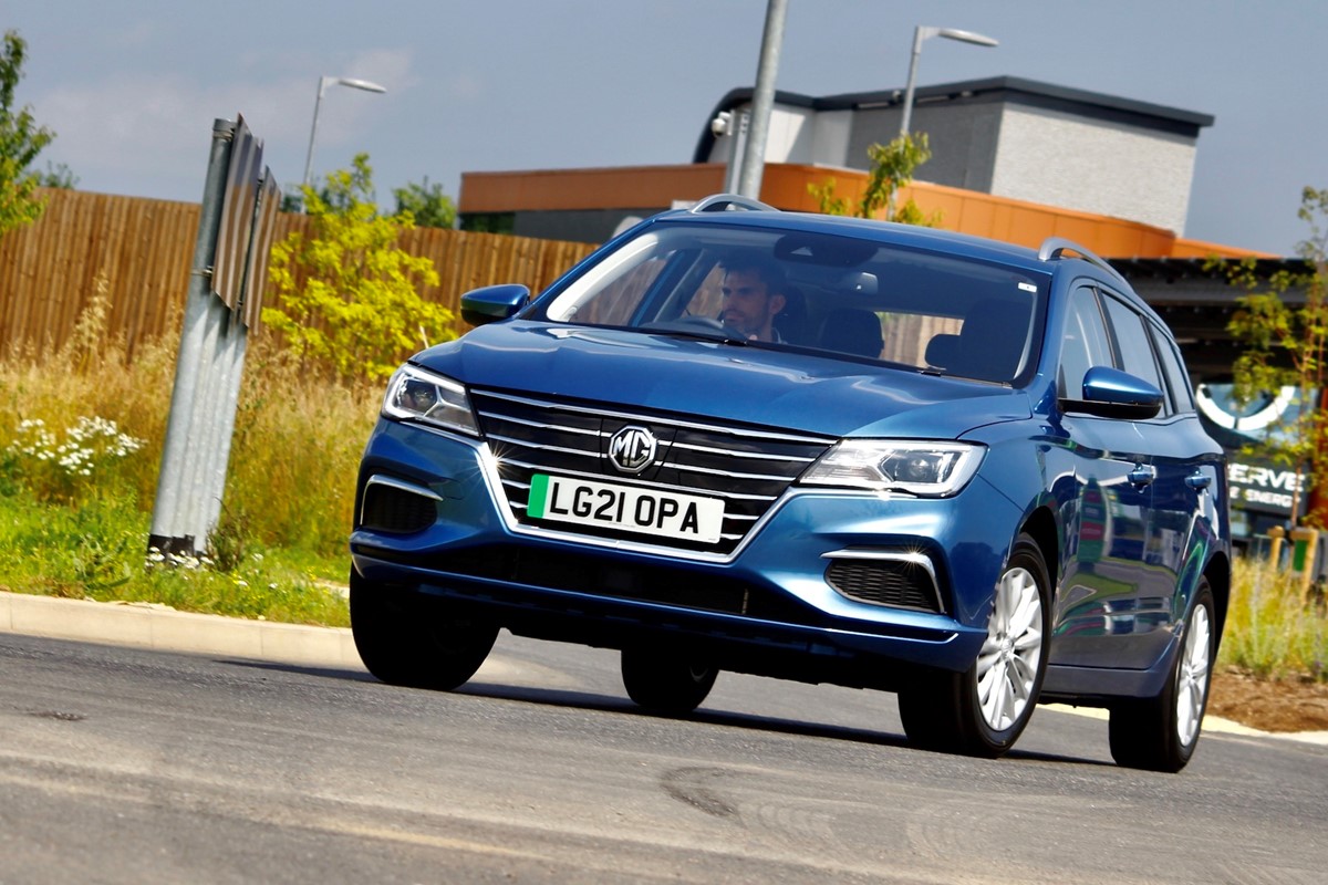 MG5 Long Range 2021 review - Car Keys