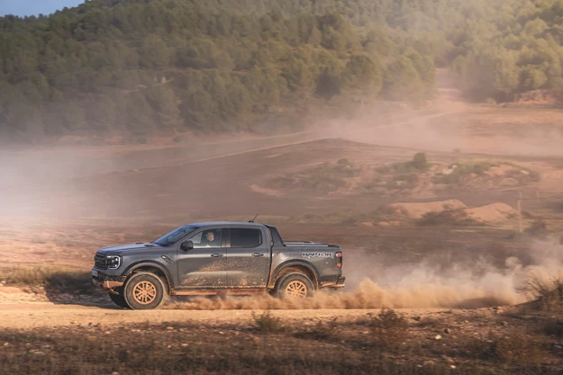 Ford Ranger Raptor 2023 Review - Car Keys